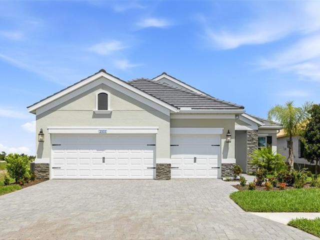 2003 Bamboo Palm Cv, Bradenton, FL 34212