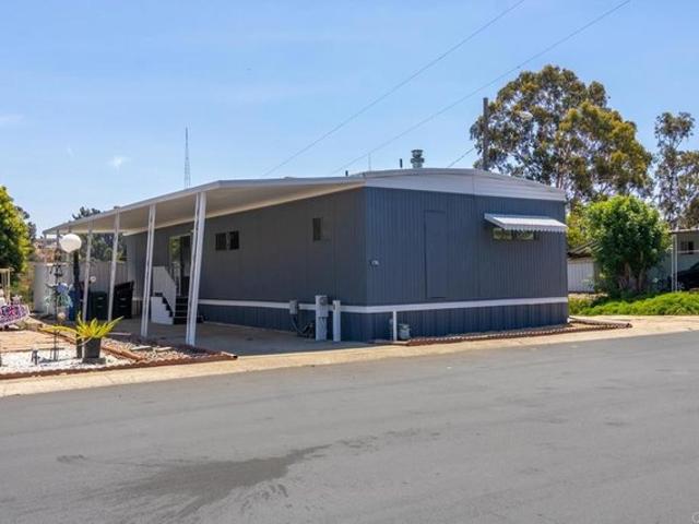 2003 Bayview Heights Dr Spc 176, San Diego, CA 92105
