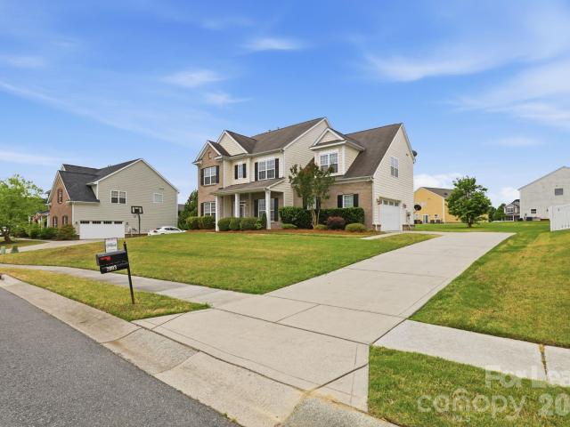2003 Blue Range Road