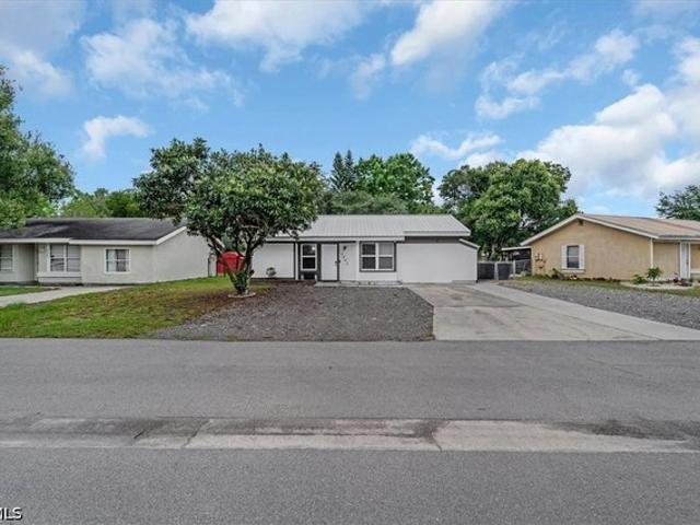 2003 Clipper Ter, Labelle, FL 33935