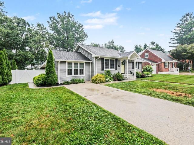2003 Dickinson Avenue