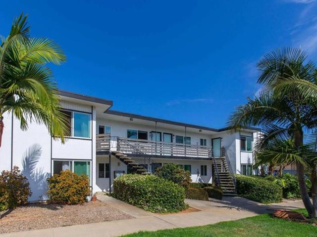 2003 Emerald St, San Diego, CA 92109