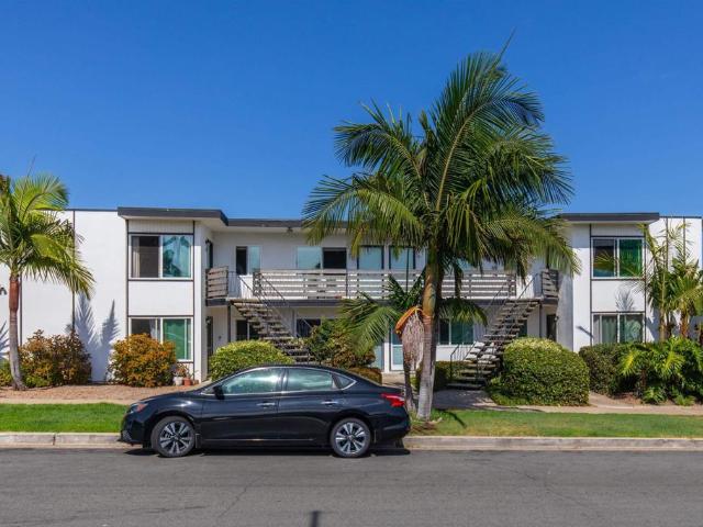 2003 Emerald Street