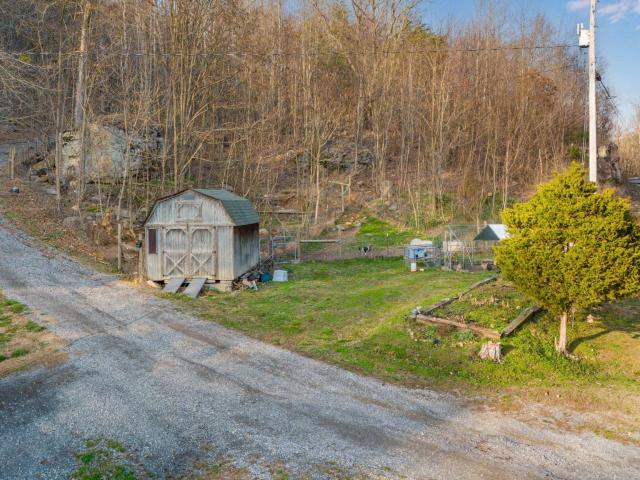 2003 Fredonia Road