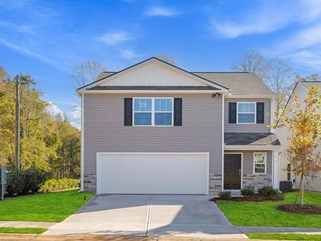 2003 Gracie Dr, Woodruff, SC 29388
