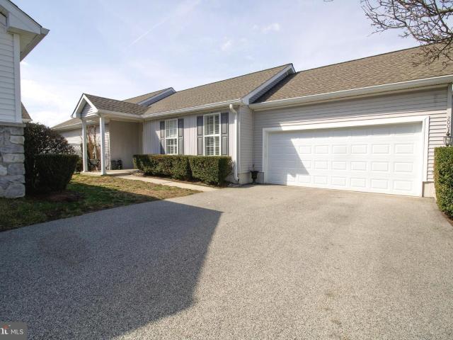 2003 Hunt Master Ln, Glen Mills, PA 19342 | MLS #PADE2110 | Compass