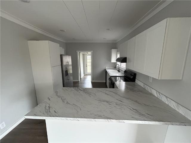 2003 S Carl Street