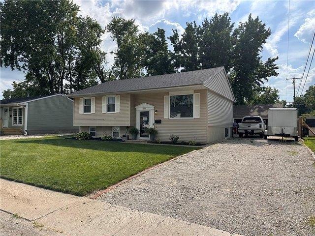 2003 S Richmond Rd, Decatur, IL 62521