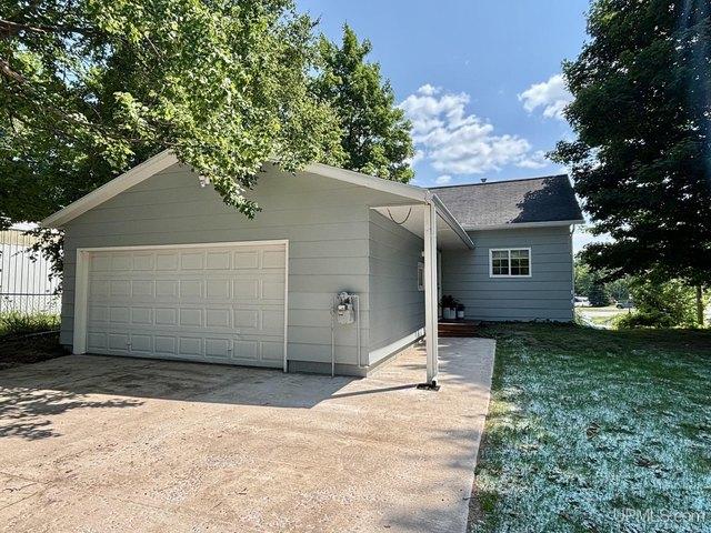 2003 W Ridge St, Marquette, MI 49855
