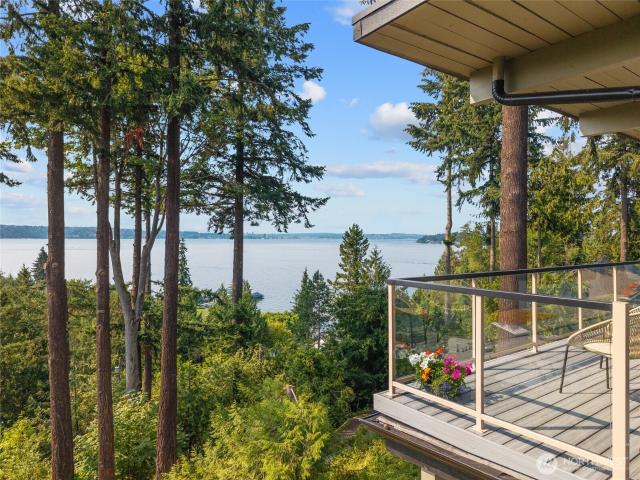 2003 82nd Avenue SE # 1