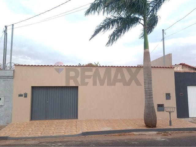 200.00 M² Casa Alugar, 3 Dormitórios localizado em Beija Flor, Uberaba, Minas Gerais, 38051616 | Brasil