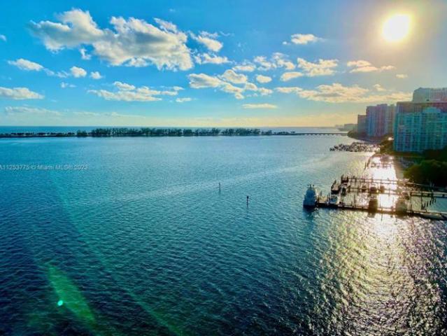 200 15th Rd SE #14C, Miami, FL 33129