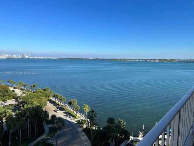 200 15th Rd SE #14H, Miami, FL 33129