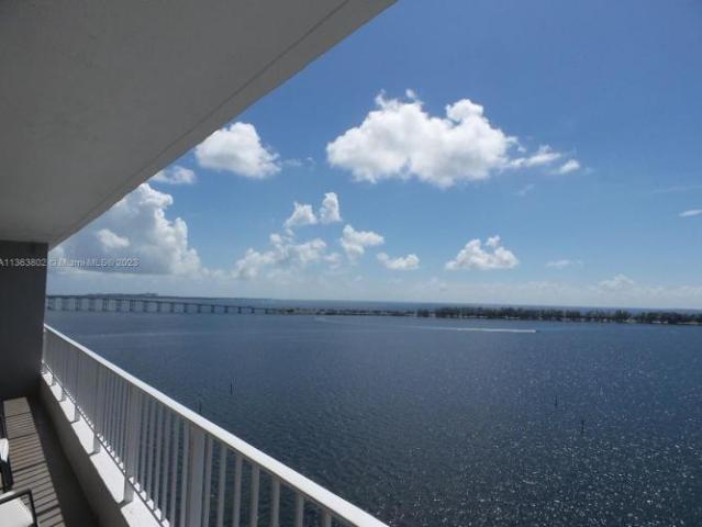 200 15th Rd SE #15K, Miami, FL 33129