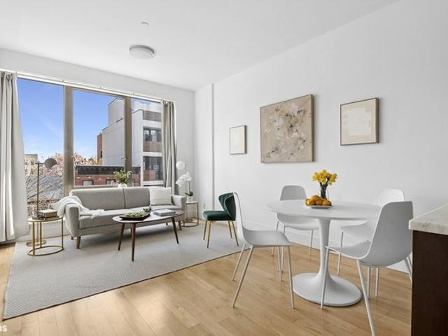 200 16th St Apt 3D, Brooklyn, NY 11215