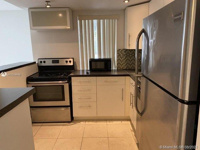 200 177th Dr Apt 115, Sunny Isles Beach, FL 33160