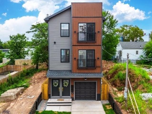 200 19th Ave, Irvington, NJ 07111