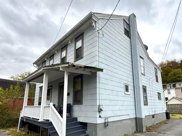 200 202 Buckley Street