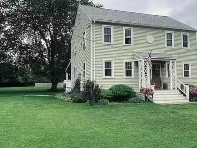 200 202 Harry Howard Avenue, Hudson, NY 12534