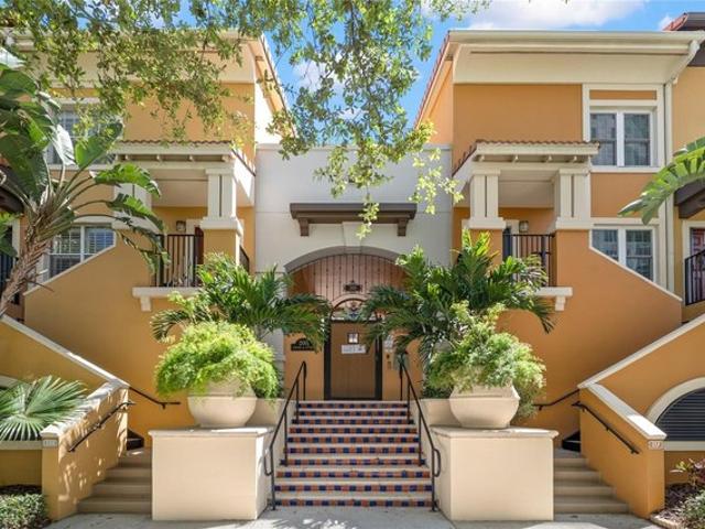 200 4th Ave S Unit 401, Saint Petersburg, FL 33701