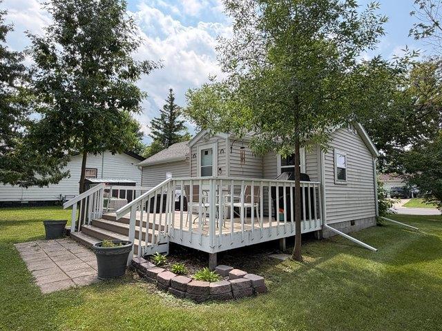 200 5th St SE, Roseau, MN 56751