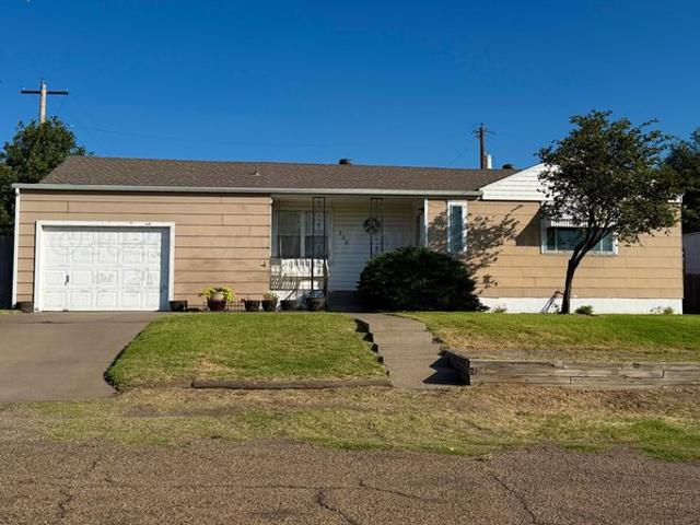 200 Cottonwood St, Borger, TX 79007