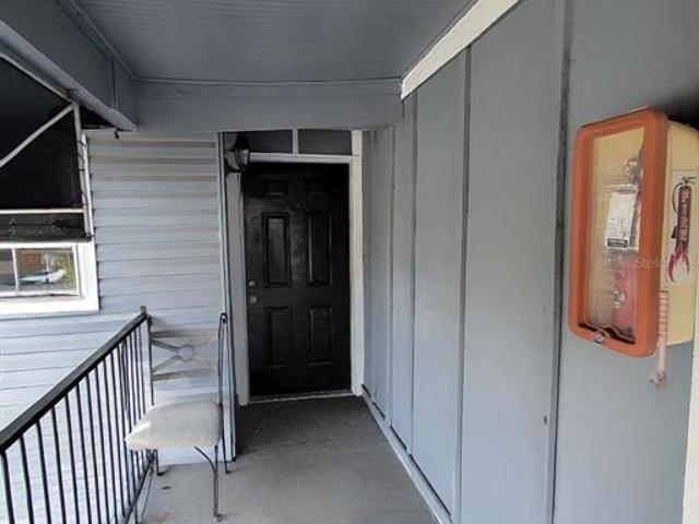 200 Country Club Dr, Unit 1302, Largo, FL 33771 | MLS #TB8443 | Compass