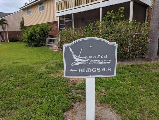 200 Country Club Dr #605 Largo, FL 33771
