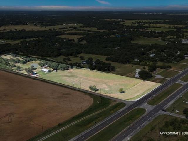 200 Cool Junction Rd, Millsap, TX 76066