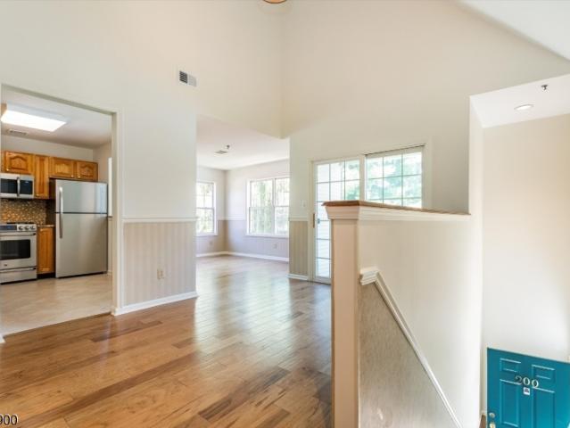 200 Cambridge Ct # 200