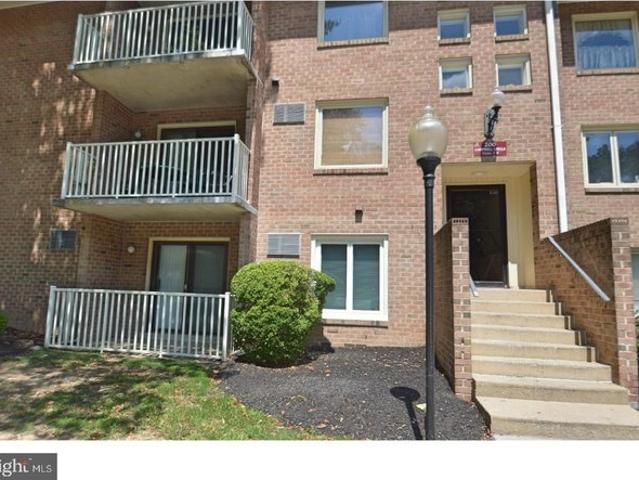 200 Campbell Cir Unit E1, Downingtown, PA 19335
