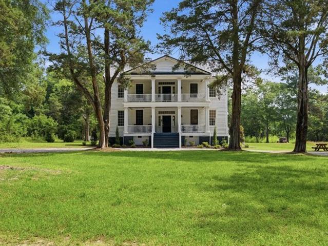 200 Campbell Rd, Eastover, SC 29044