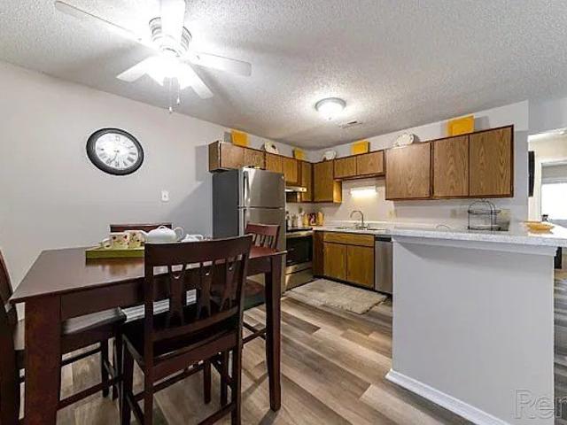 200 Casalon Pkwy, O Fallon, MO 63366