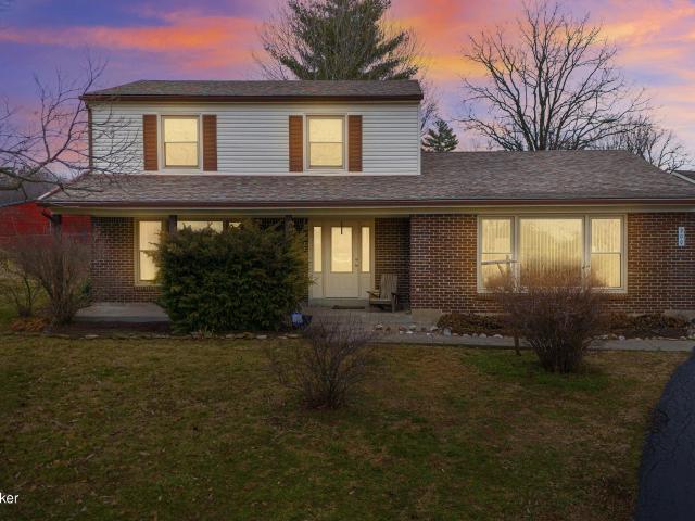 200 Castlerock Dr