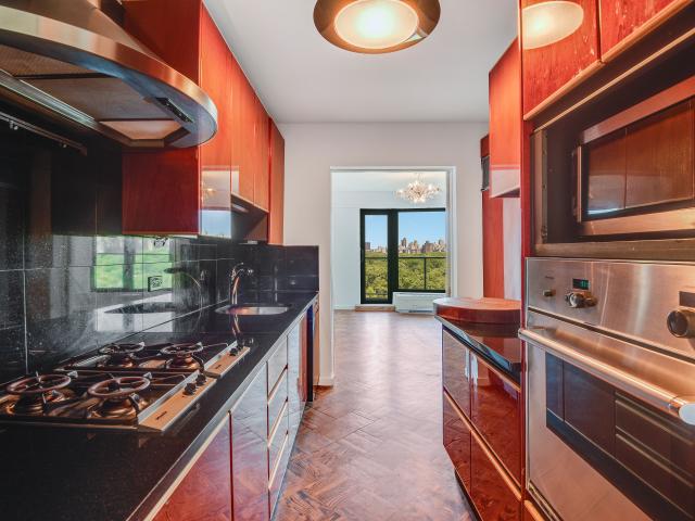 200 Central Park South, Unit 14B