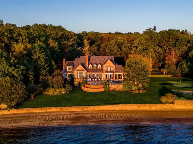 200# Centre Island Road