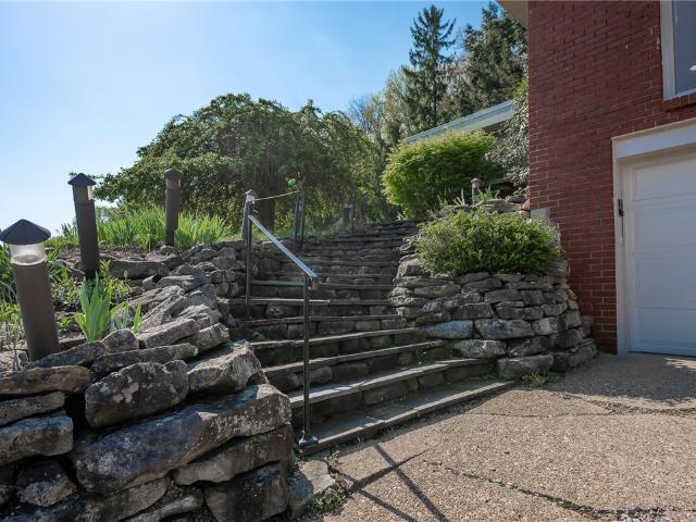 200 Church Ave