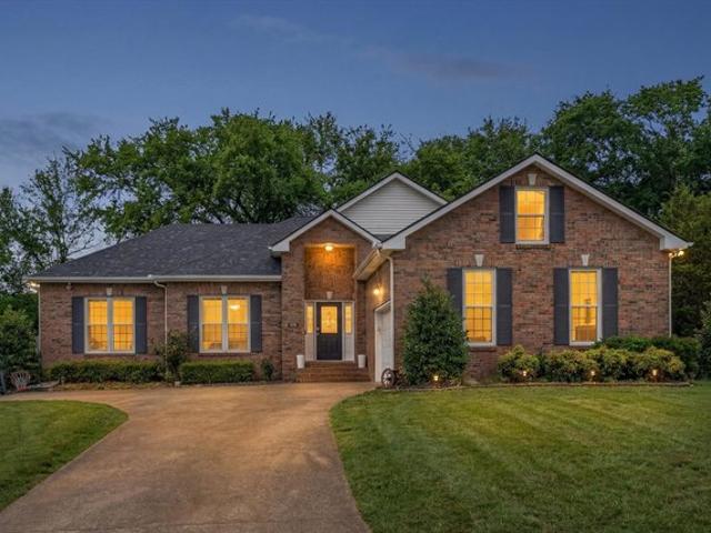 200 Cheshire Rd, Clarksville, TN 37043