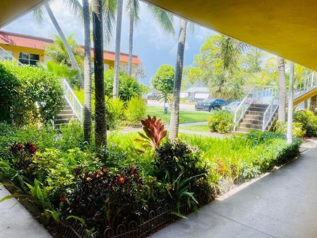 200 Croton Avenue 109, Lantana, US, FL