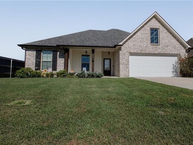 200 Cypress Bend Dr, Belle Chasse, LA 70037
