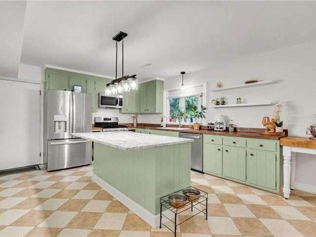 200 Antietam Ct, Hampton, VA 23669