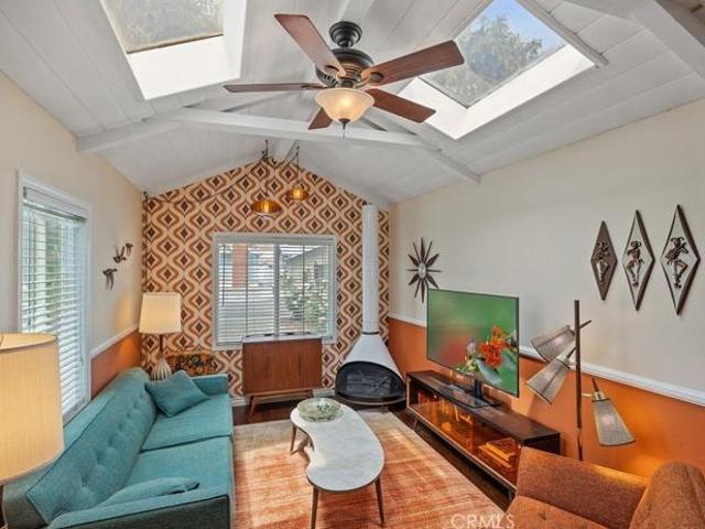 200 Adlena Dr, Fullerton, CA 92833
