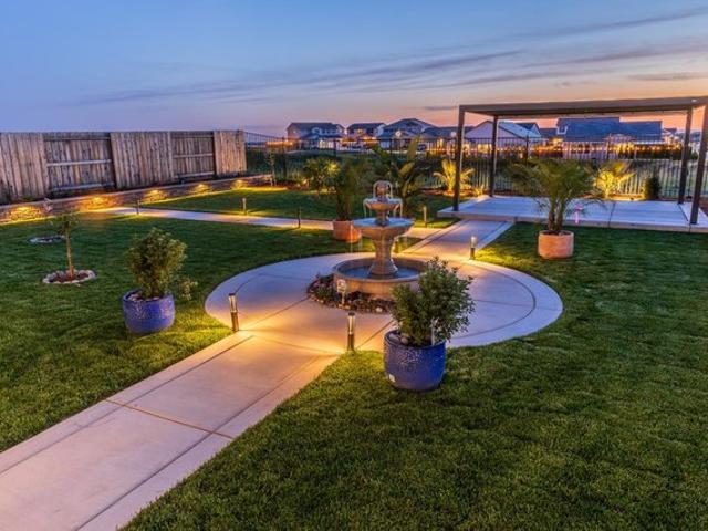 200 Akashi Ct, Lincoln, CA 95648