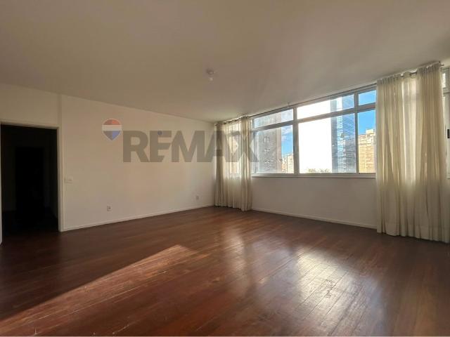 200 Área Útil Apartamento Alugar, 4 Dormitórios localizado em Rua Pernambuco, 488, Funcionários, Belo Horizonte, Minas Gerais, 30130152 | Brasil