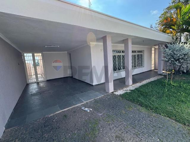 200 Área Útil Casa Alugar, 4 Dormitórios localizado em Centro, Piracicaba, São Paulo, 13400450 | Brasil