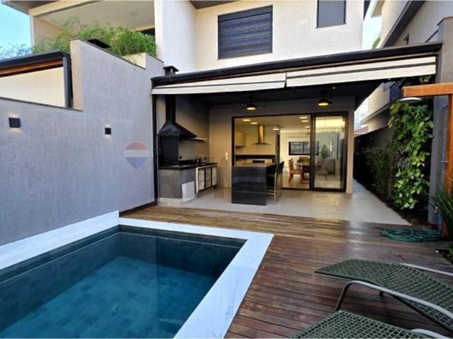200 Área Útil Casa de Condomínio Alugar, 3 Dormitórios localizado em Juquehy, São Sebastião, São Paulo, 11623 256 | Brasil