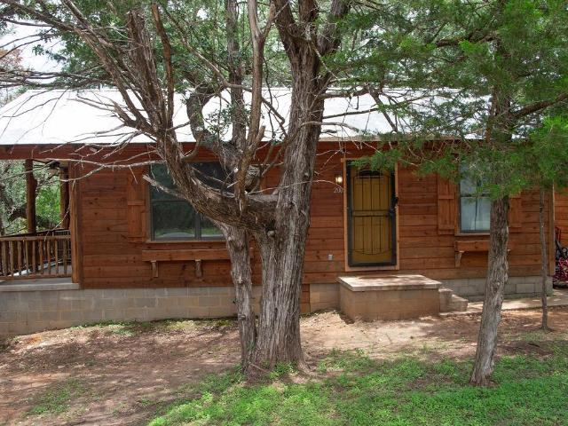 200 Arrowhead Dr