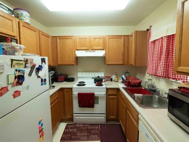 200 Ashley Ln, Laurens, SC 29360