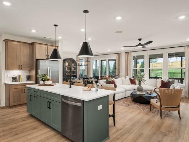 200 Aspen Arch Court