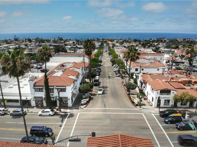 200 Avenida Monterey